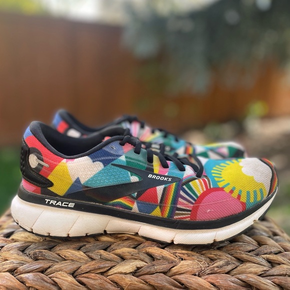 Brooks | Shoes | Brooks Trace 2 Lisa Congdon Blackmulti Pride Athletic ...